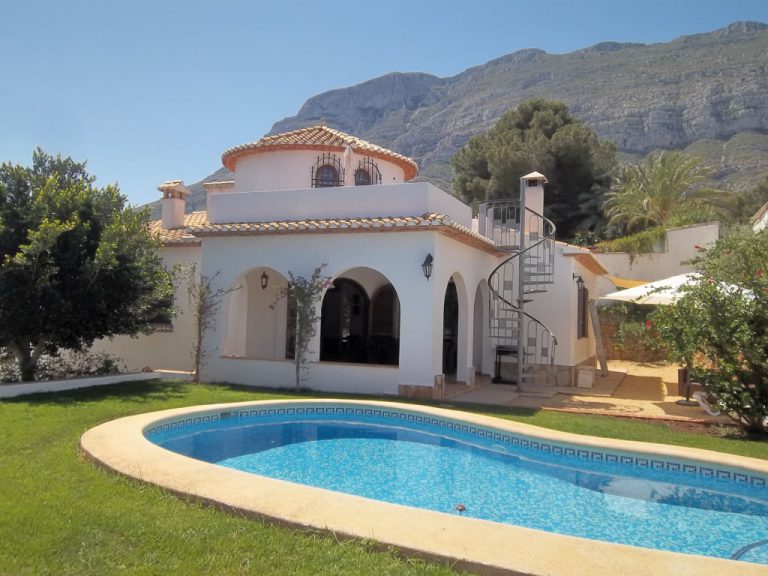 VIlla Cactus Dénia - Hoss Holiday Homes